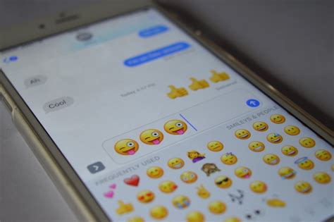 Turns Out The More Emojis You Use The More Sex You Have According To This Study