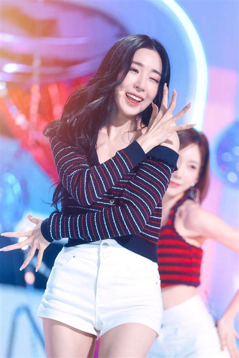 220821 Girls Generation Tiffany Forever 1 At Inkigayo Kpopping