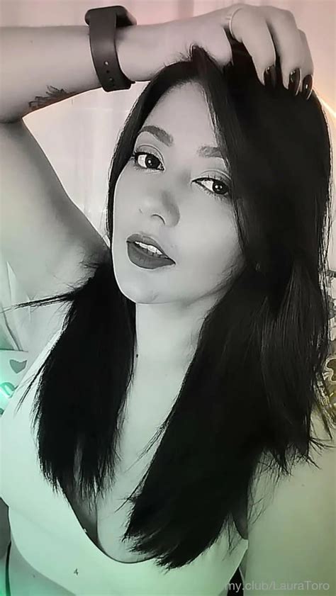Laura Toro Free Photos Nude Pics Xhamster