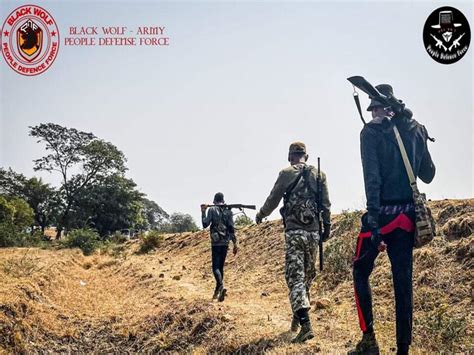 ရွှေဘို ကျောက်မြောင်း လမ်းပိုင်းတွင် စစ်ကြောင်းနှင့် စစ်ကားကို ၂ ကြိမ် မိုင်းဆွဲ တိုက်ခိုက်မှု ၁