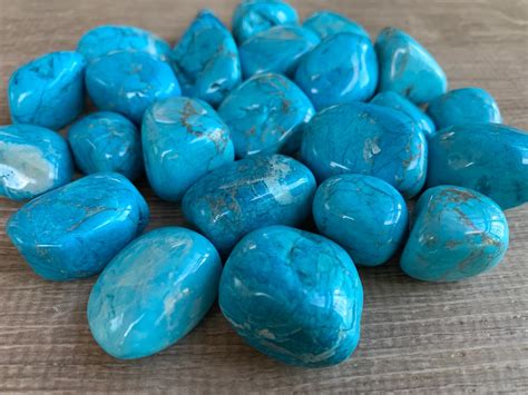 Blue Healing Crystals A Beginners Guide Captivating Crazy