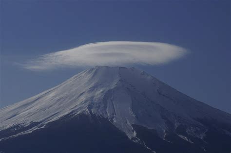 山中湖観光情報 山中湖のライブ感ある観光情報発信