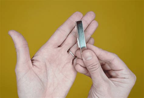 How To Make A Simple Compass At Home