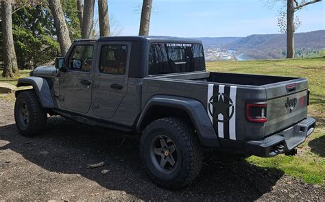 Tushy Tuesday Lets See Those Gladiator Rear Ends Jeep Gladiator