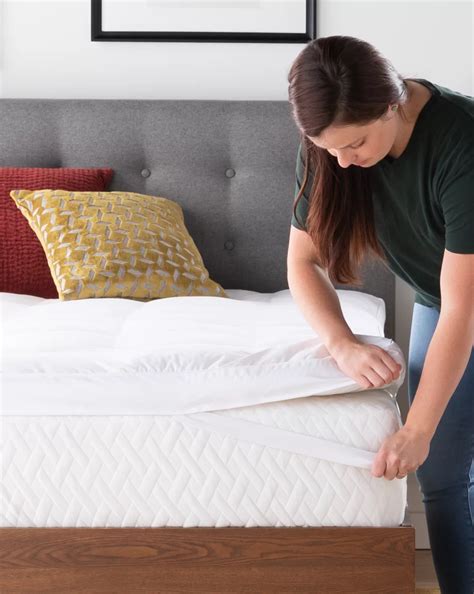 Alwyn Home 3″ Down Alternative Mattress Topper