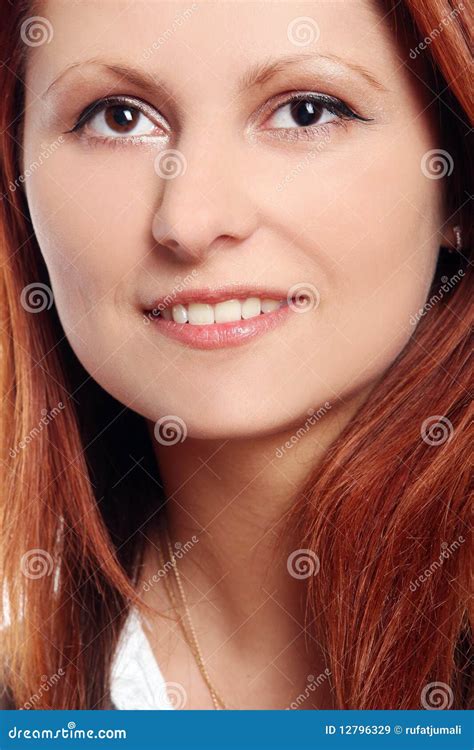 Menina Nova E Sexy Bonita No Branco Imagem De Stock Imagem De Casa Estudante