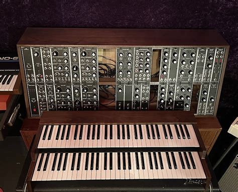 Synthesizers Com Modular Synth Dual Manual Keyboard Reverb