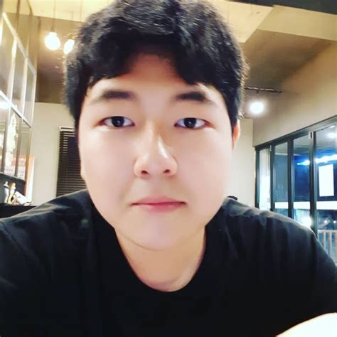 종석 1oojs On Threads
