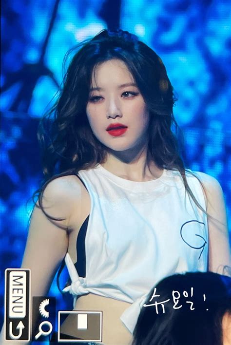 최근 미모 폼 미쳤다는 여자 아이들 슈화  인스티즈 Instiz 이슈 카테고리