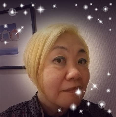 Izumi Fukuchi 最近メール等では、冗談ではなく「暑中お見舞」やら「猛暑お見舞」の文字が飛び交っている。 Facebook