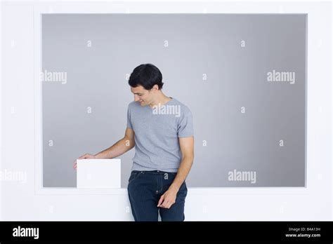 Ledge Box Hi Res Stock Photography And Images Alamy