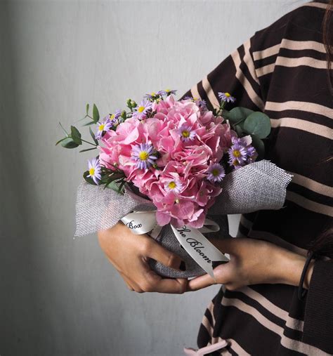 Plum Hydrangea Centrepiece The Bloom Box