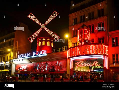 Moulin Rouge Building At Night Cabaret Pigalle Boulevard De Clichy