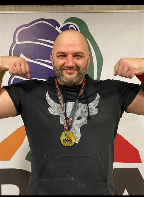 Golds Arm Arm Wrestling Events News Armwrestlers Informations