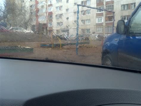 Трещина на лобовом стекле — Daihatsu Mira L275 L285 0 7 л 2009 года поломка Drive2