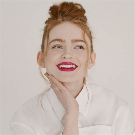 700x700 Resolution Sadie Sink 2021 700x700 Resolution Wallpaper