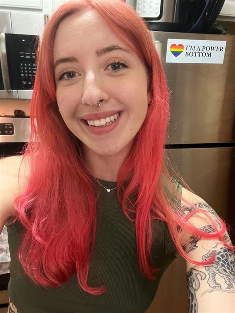 I Love My Pink Hair So Much I Had To Draw A Lil Self Portrait Before It Fades 😭🌸 Its Been