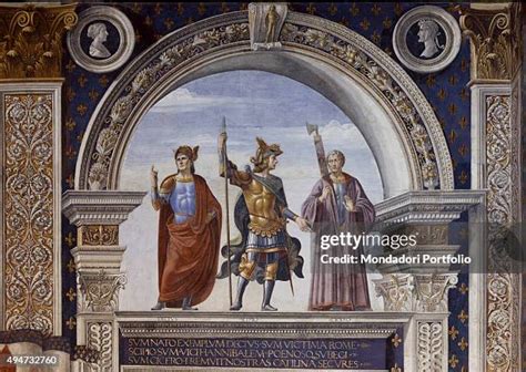 Decius Emperor Photos And Premium High Res Pictures Getty Images
