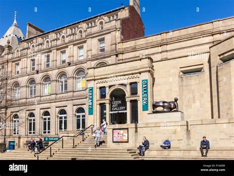 Leeds Art Gallery The Headrow Leeds City Centre Yorkshire England Leeds