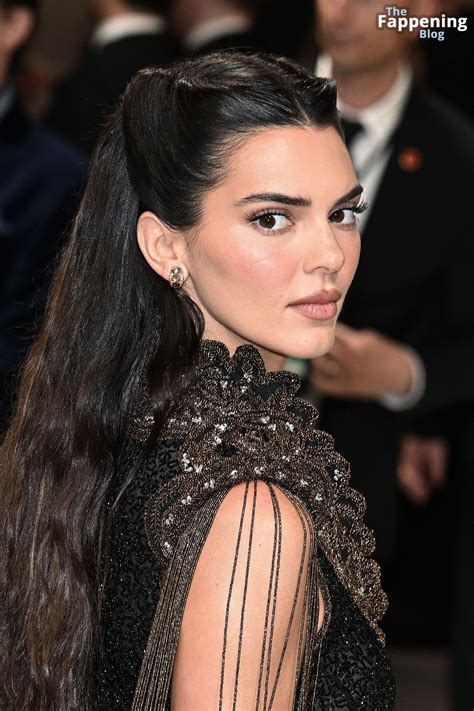 Kendall Jenner Sexy Pics What S Fappened