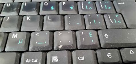 Top Signs Your Computer Keyboard Needs To Be Cleaned