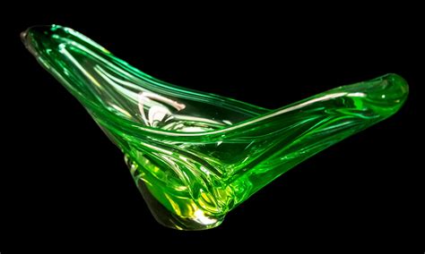 Vintage Italian Handmade Green Murano Glass Vase Centerpiece At 1stdibs