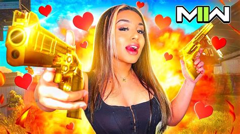 When A GIRL Makes It HOT In COD LOBBIES MODERN WARFARE 2 YouTube