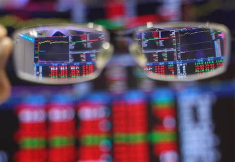 記者 梅花新聞網 宋秉忠台北報導 聯準會不降息但也不升息 台股開盤下跌 ｜ 梅花新聞網