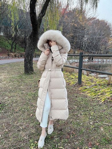 고퀄리티 리얼 폭스 퍼 벨트 덕다운 오리털100 슬림 롱패딩 아이크림베이지블랙 에이블리