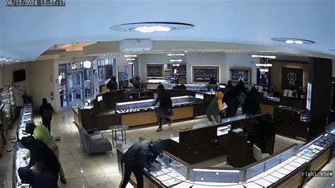 California Jewelry Store Smash And Grab Video Shows Sunnyvale Theft