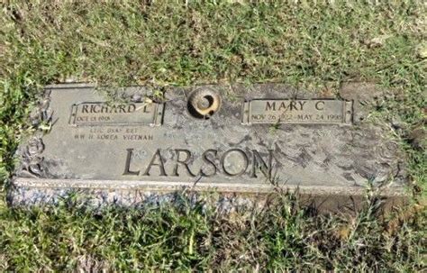 Ltc Richard Leonard Larson Sr 1918 2013 Find A Grave Memorial