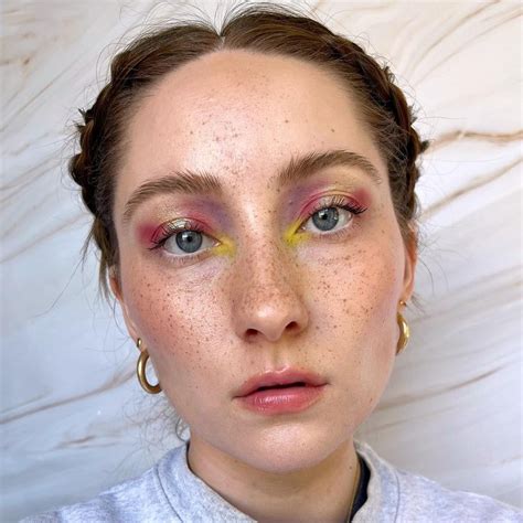 Taylor Ruhe Taylorruhe • Fotos Y Videos De Instagram Funky Makeup