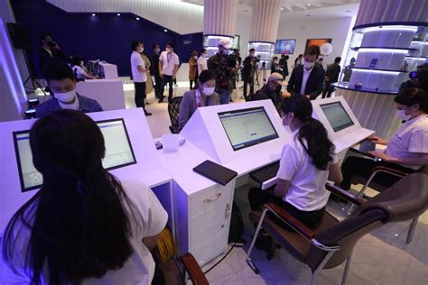 Засгийн газар төрийн 516 үйлчилгээг E Mongolia системд нэгтгэв Маргааш Лайв