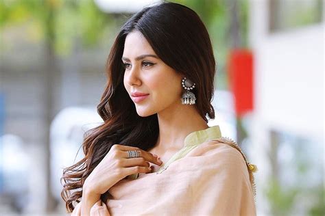 Sonam Bajwa Desktop Wallpaper Baltana