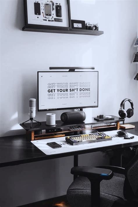 Desk Setups For Designers Inspiring Setups For Your Optimal Workstation In 2025 Desk Layout