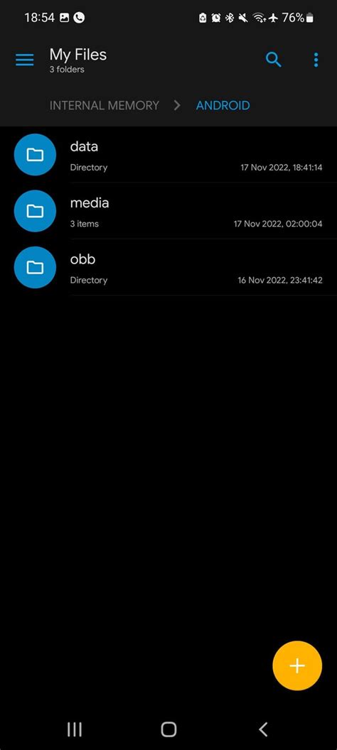 why is it showing 4 items in android folder when there is only 3 files