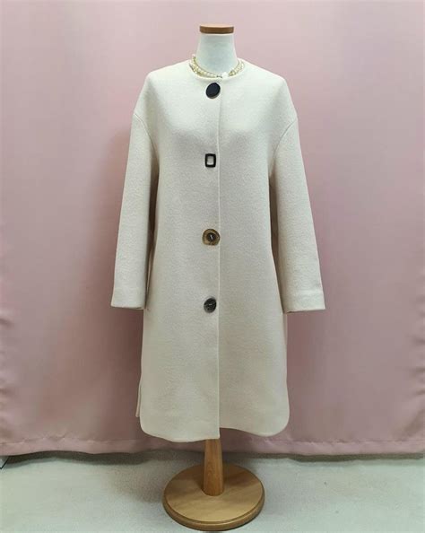 고퀄 크림아이보리 노카라 롱코트 헬로마켓