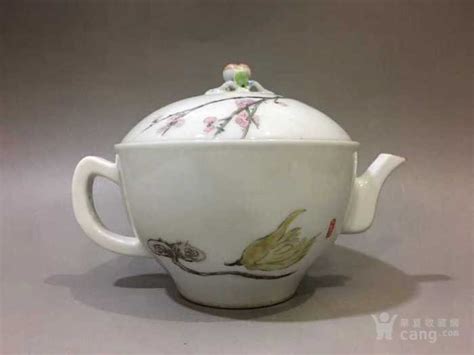 求梅花陶瓷茶壶 陶瓷茶壶 古代陶瓷茶壶 大山谷图库