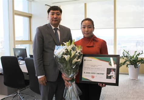 Khan Bank Шинэхэн дэлхийн аварга Д Сумъяаг ХААН Банкны Facebook