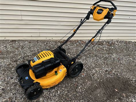 21 Cub Cadet Signature Cut Series Self Propelled Walk Behind Mower Lawn Mowers For Sale