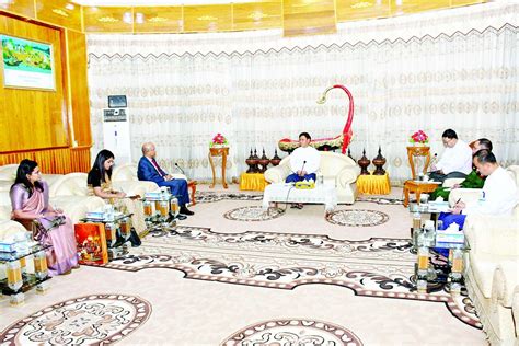 ဒုတိယဝန်ကြီးချုပ်နှင့် ပြည်ထောင်စုဝန်ကြီး ဗိုလ်ချုပ်ကြီးတင်အောင်စန်း မြန်မာနိုင်ငံဆိုင်ရာ