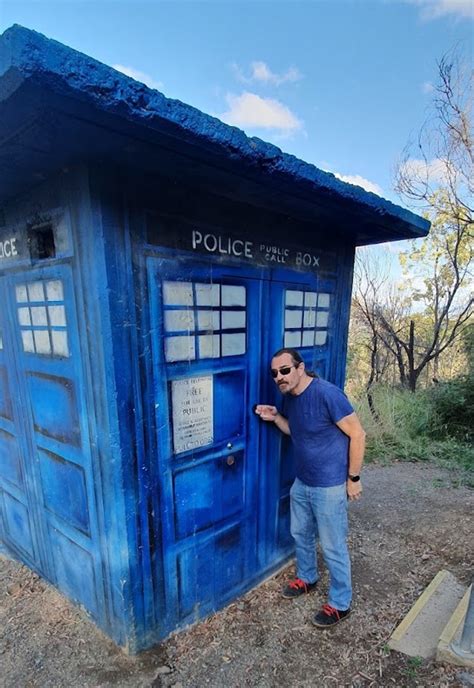 An Apache Kafka® And Risingwave Stream Processing Christmas Special