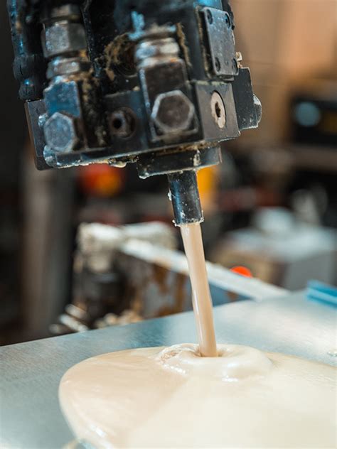 Expanded Polyurethane Foam Injection Insulation Of Industrial Components For Third Parties