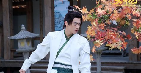 Me Myself Books And Movies [review] Dance Of The Sky Empire Tian