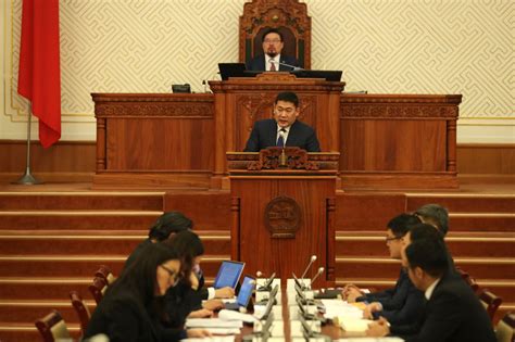 Ерөнхий сайд Л Оюун Эрдэнэ Авлигатай хийх тэмцлээсээ алхам ч ухрахгүй гэдгээ дахин мэдэгдье