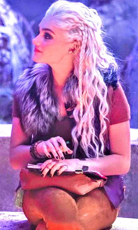 Pin De Hearthhjk Pie En Zombies Actrices Zombies Pelicula Famosos