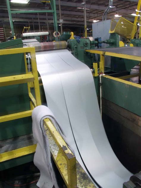 Slitting American Douglas Metals