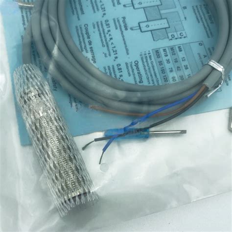 Photoelectric Proximity Switch Ltk 1180 301 Three Wire Npn Inductive Sensor