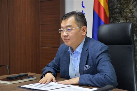 ЭРҮҮЛ МЭНДИЙН ЯАМНЫ ШИНЖЛЭХ УХААН ТЕХНОЛОГИЙН ЗӨВЛӨЛ ХУРАЛДЛАА