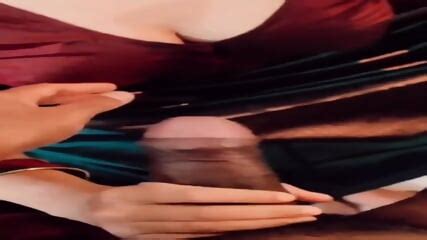 Indian Anuty Handjob